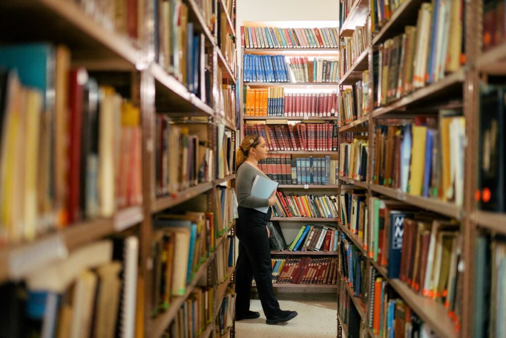 How People Counting Can Transform Libraries - An In-Depth Analysis - V ...